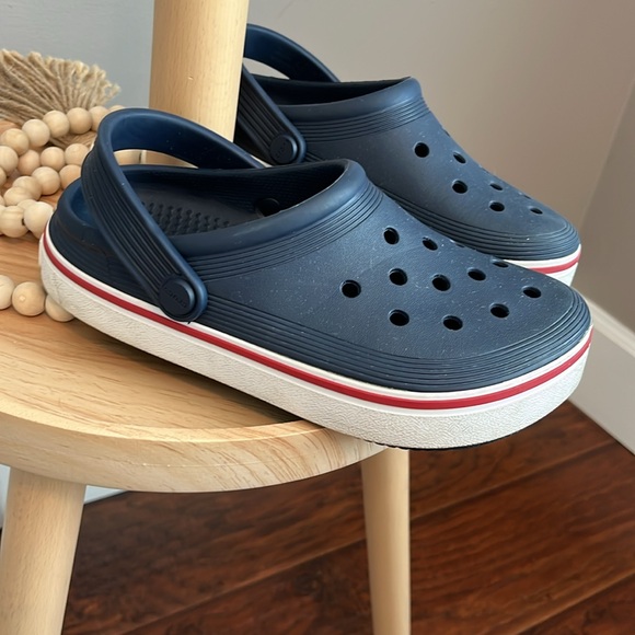 CROCS | Shoes | Crocs Kids Blue And Red Water Shoes J2 | Poshmark